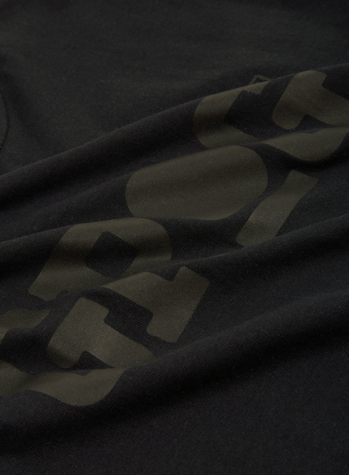 Urban identity: Graffiti Merch inspired by streetwear culture